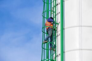 Fixed Lifeline System Installation & Roof Top Fall Protection Systems ...